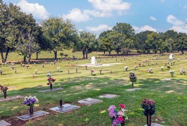 Types Of Cemeteries - Southeastern US - Remembrance Memorials